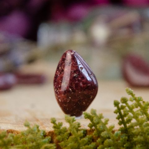 Quartz ~ Red Wine ~ Dreaming Goddess